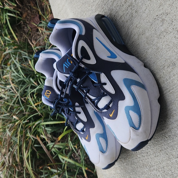 Nike Air Max 200 | Shoes | Nike Air Max 20 Available In Midnight ...
